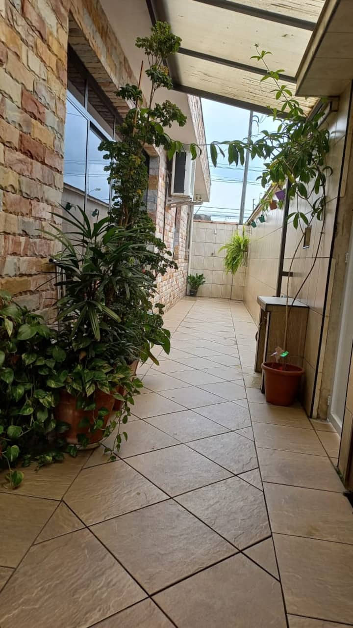 Casa Grande E Aconchegante - São Vicente