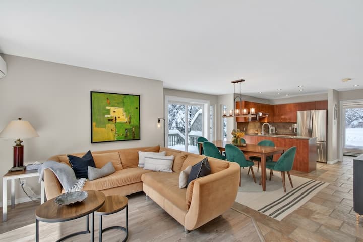 Peaceful Tremblant Retreat | Private Hot Tub - Mont-Tremblant