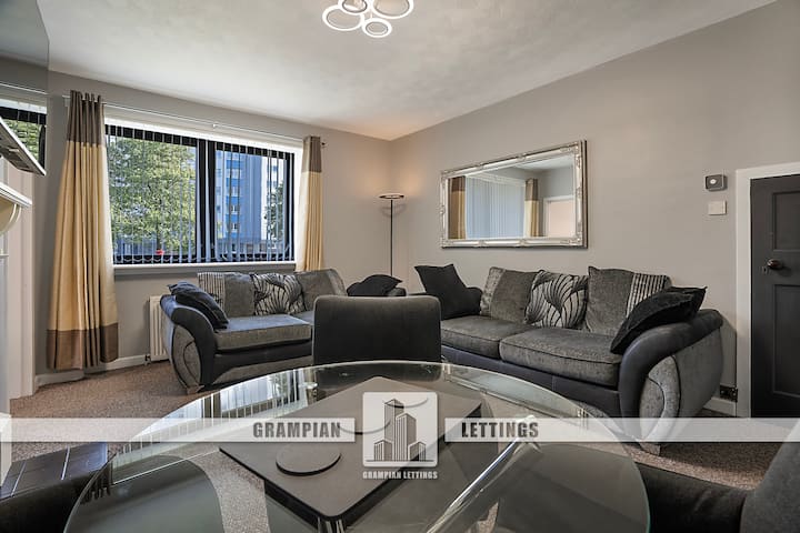 Hilton Road Apartment - Grampian Lettings - Aberdeen Airport (ABZ)