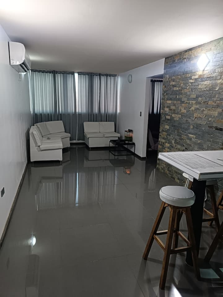 Lindo Y Acogedor Apartamento - Venezuela