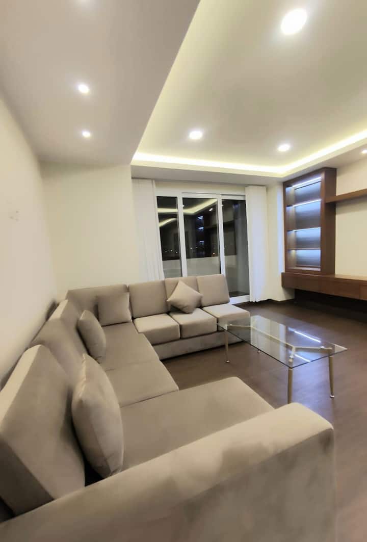 Amplio, Cómodo, Ubicación Ideal - Sucre