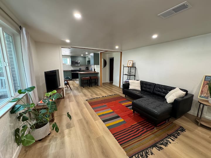 The Berkeley Retreat
(Long/short Term) - 丹佛