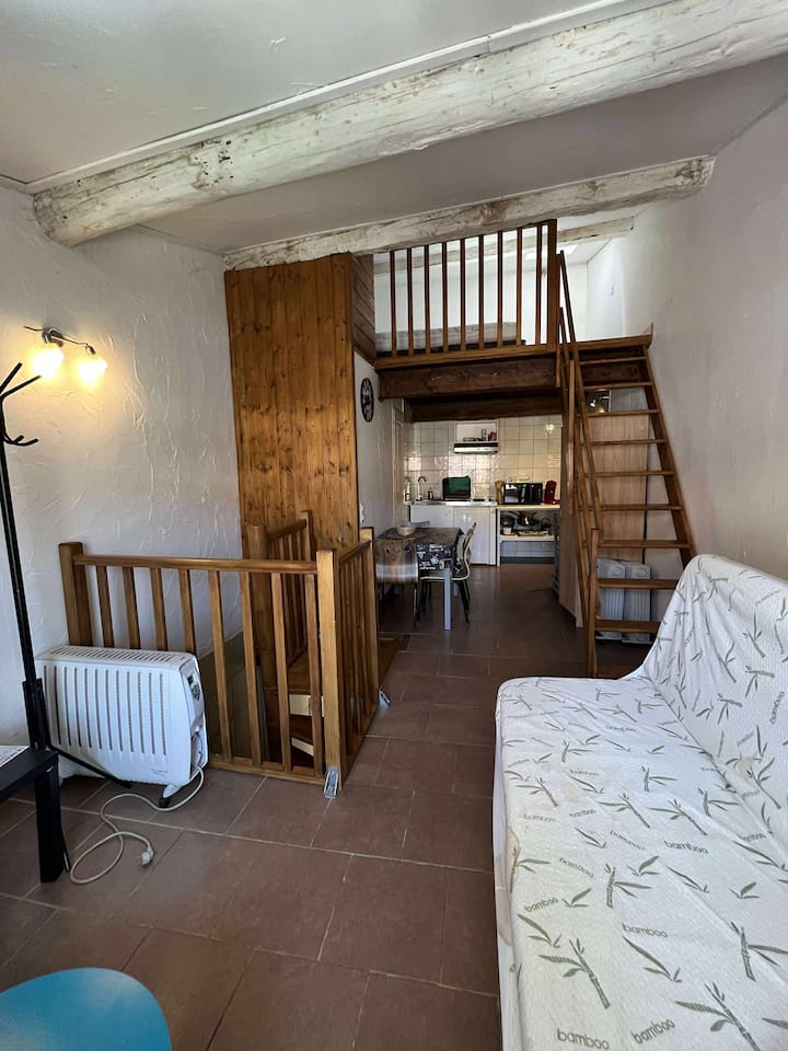 Sous Les Toits De Castellane - Castellane