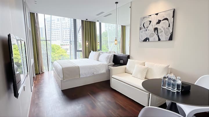 Deluxe King Bed Studio With Pool In Liv Novena - Singapour