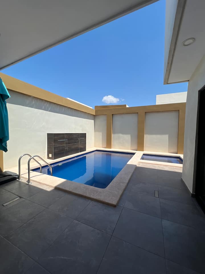Casa Con Alberca Y Jacuzzi - Los Mochis