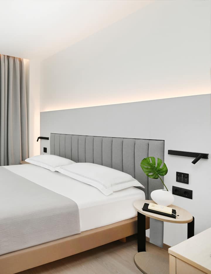 Budget Double Room W/ Balcony In Icon Central Skg - Thessaloniki