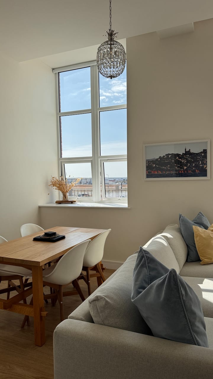 Cozy Sea View Flat On Portland - Weston