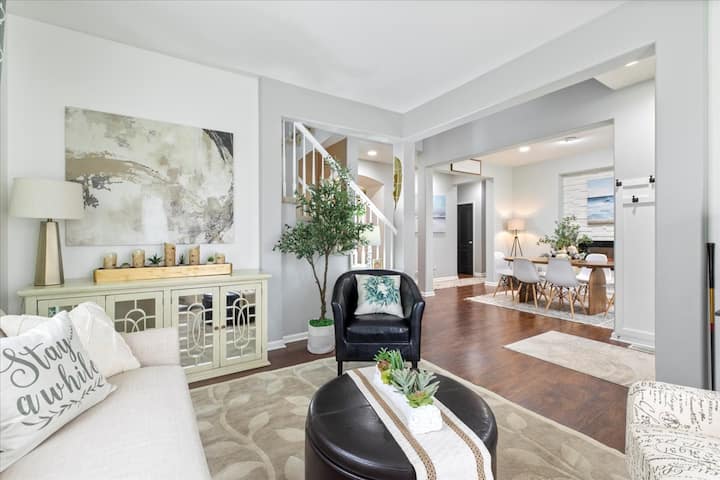 Family Fun Escape W/ King Beds And Games - 貝爾維尤