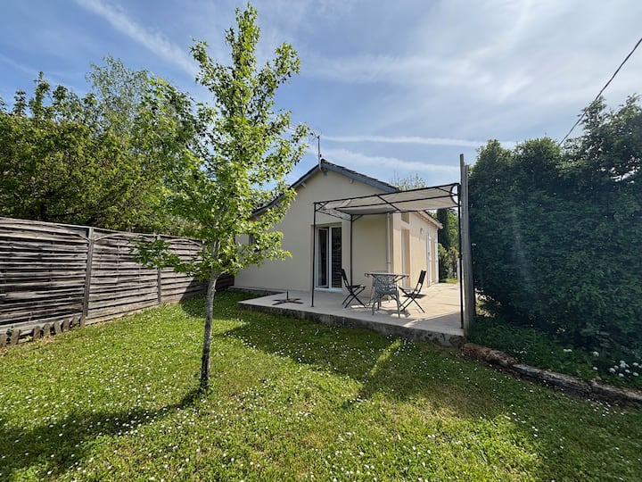 Gîte Cahors Ustou46 Avec Parking Et Jardin - Cahors
