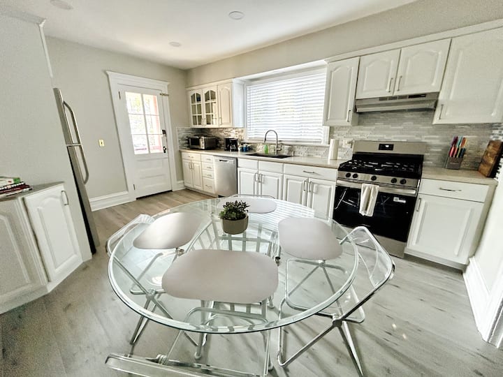 Casa Viola 2 - Harrison, NJ