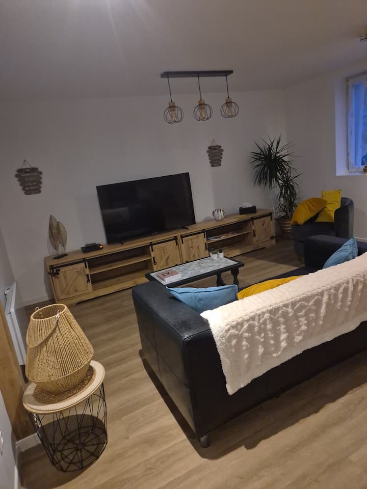 Maison 2 Chambres + Jardin - Aumale