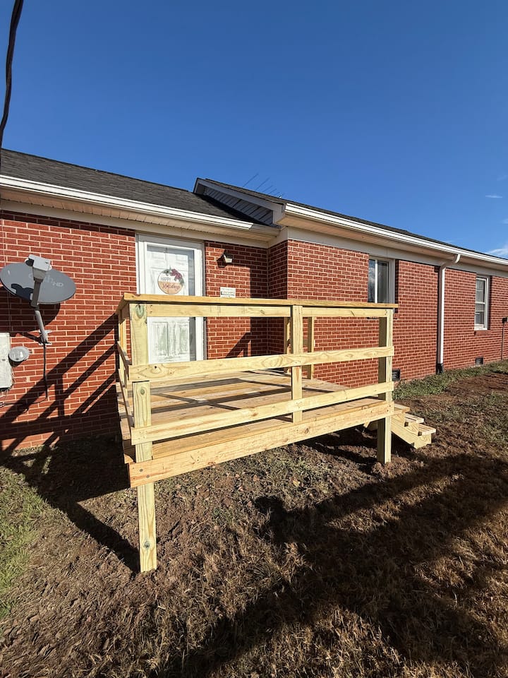 Quiet Farm House With Horse Pasture Near Trails - Woodmill Winery, Vale