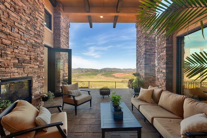 Hawks Nest Ranch - Poway, CA