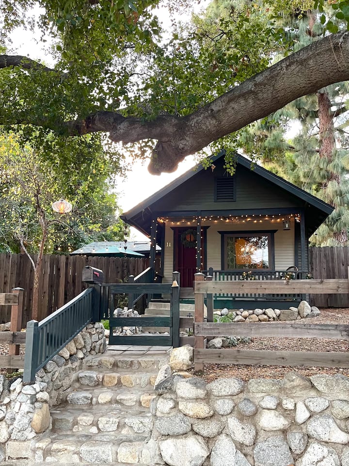 Charming Mountain Cabin - Arcadia, CA