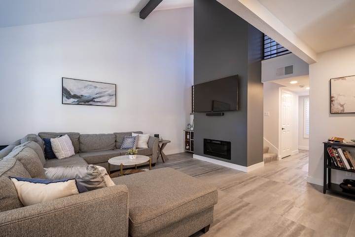 University Retreat - Newport Beach, CA