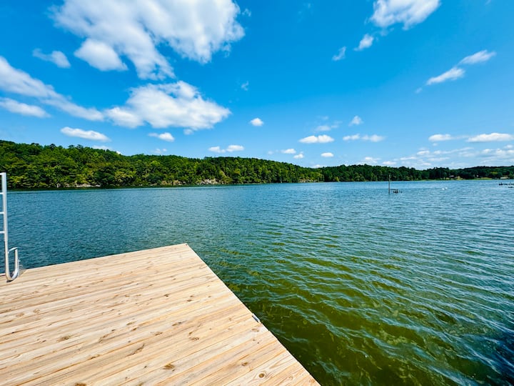 Riverfront Retreat - Alabama