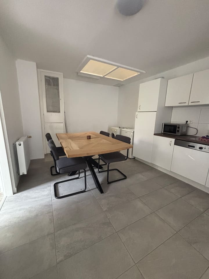 Monteur Wohnung - Weener