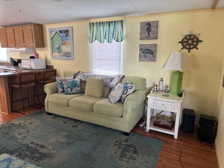 Papa Mike's Beach Place - Pine Knoll Shores, NC