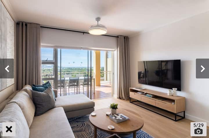 Brand New: 95 M² Luxury Apartment With Ocean View - Plettenberg Bay