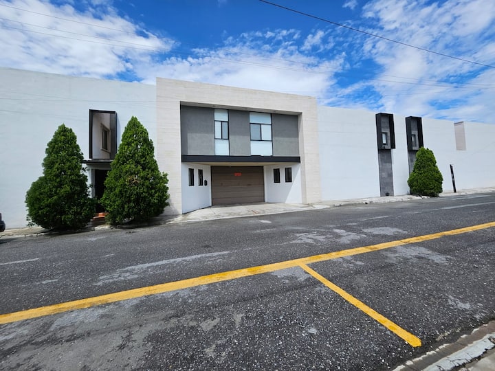 Hermoso Loft Con Gran Ubicación. - Saltillo