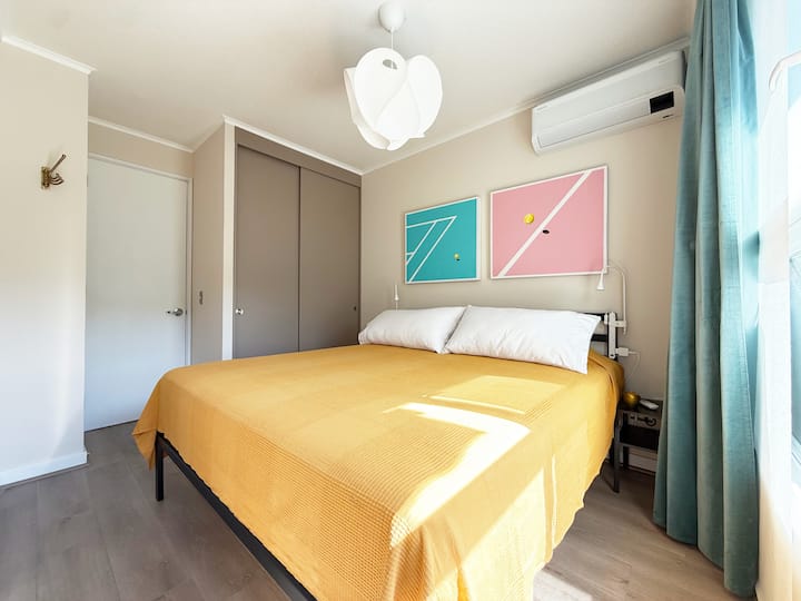 Cozy With Terrace | Metro & Santa Lucia Hill - Santiago