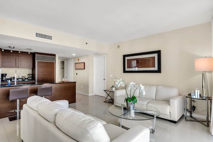 Icon Brickell Waterfront 2br | Bright & Airy - Miami