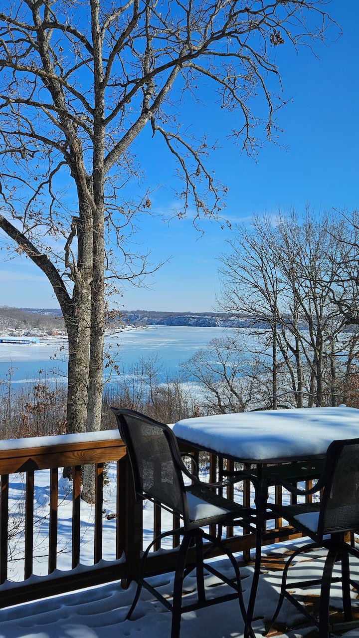 Quiet Lakeside Cabin (Rainy Creek) - Lake of the Ozarks, Climax Springs