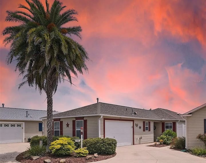 Courtyard Villa Near Lsl With Hot Tub & Golf Cart! - The Villages, FL