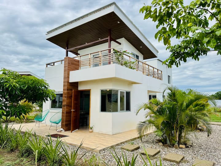 Chill Seashell Paradise At Azuchillo-gran Pacifica - Nicaragua