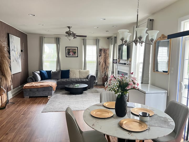 Quiet & Comfy Room - Frederick, MD