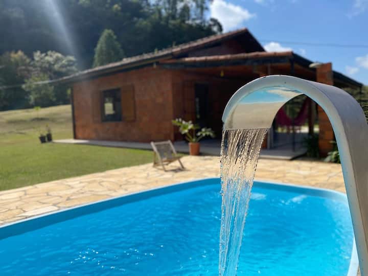 Chalé Dois Lobos/ São Francisco Xavier - Brasil