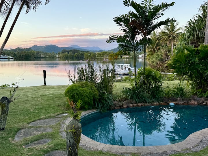 Lakefront Retreat - Fidji