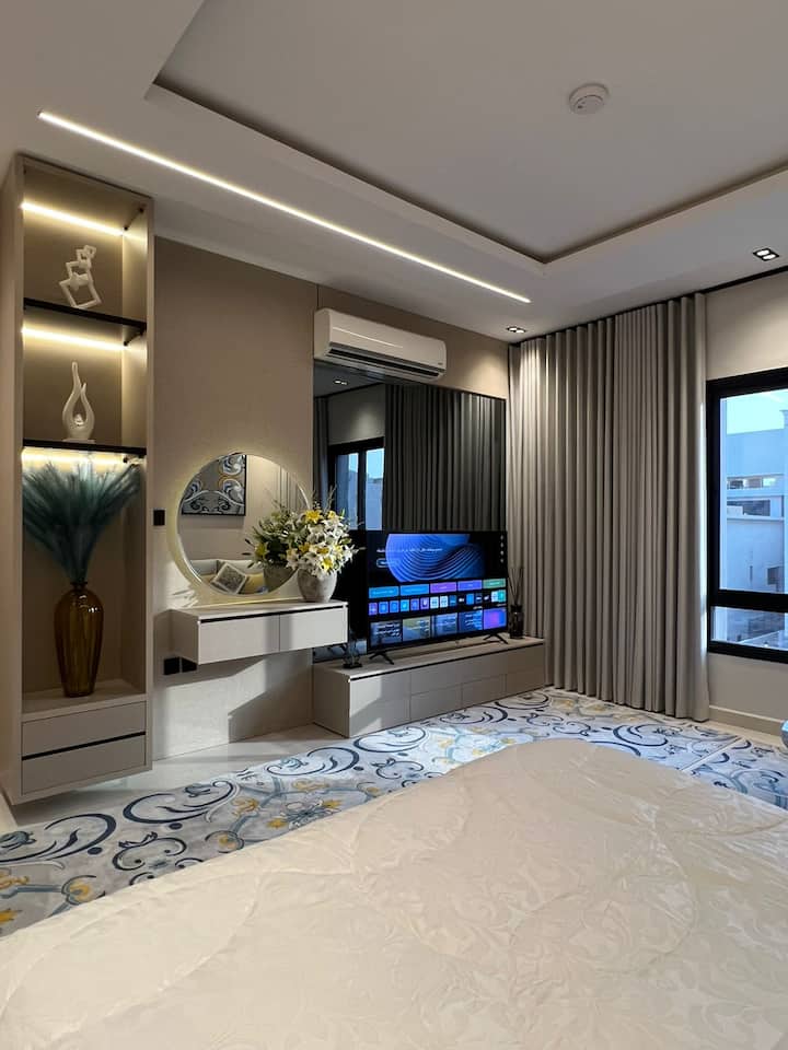 استديو فندقي بالملقا دخول ذاتي - Riyadh