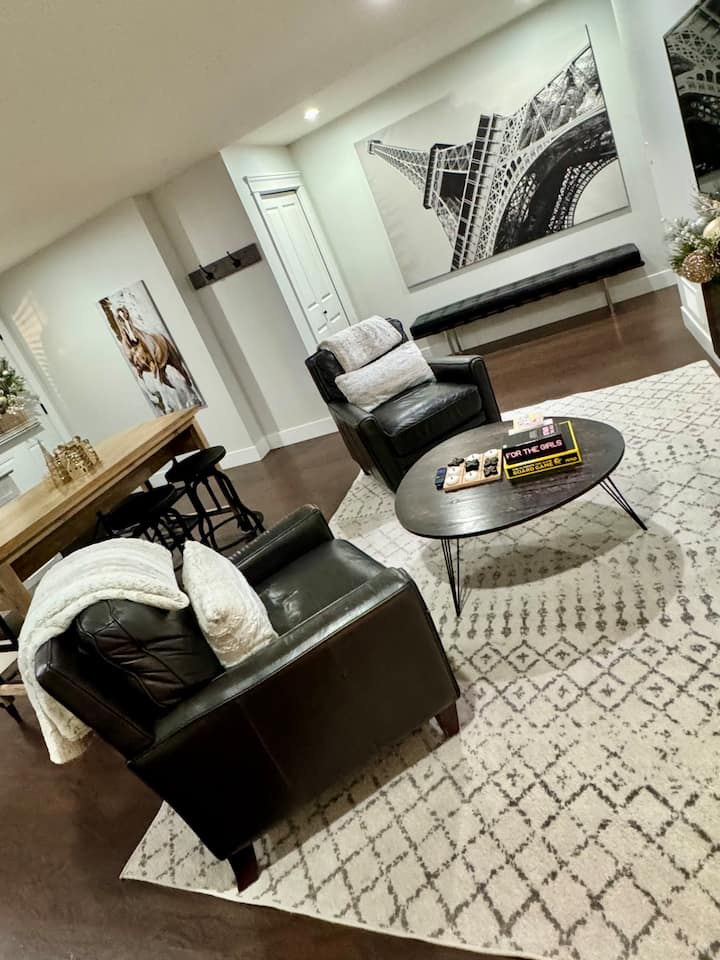 M/k Suite 
In Langley, Bc - ラングリー