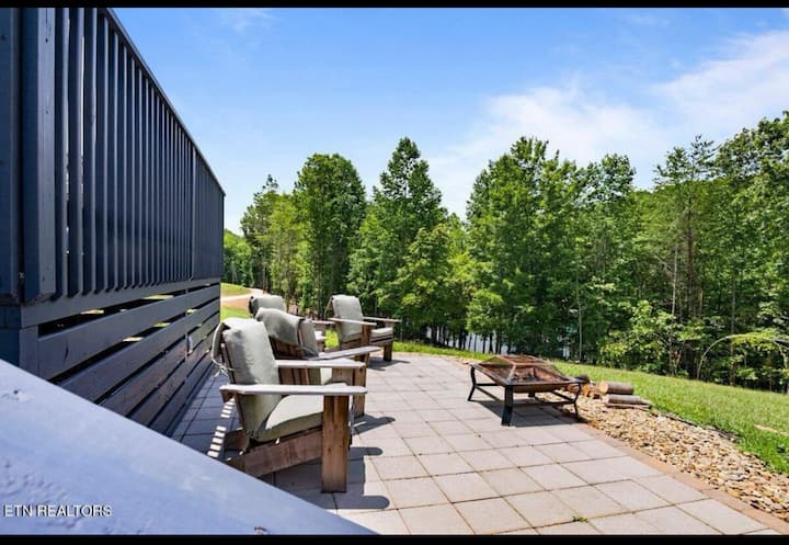 The Haven @ Norris Lake. Waterfront Retreat W/dock - Norris Dam State Park, Rocky Top