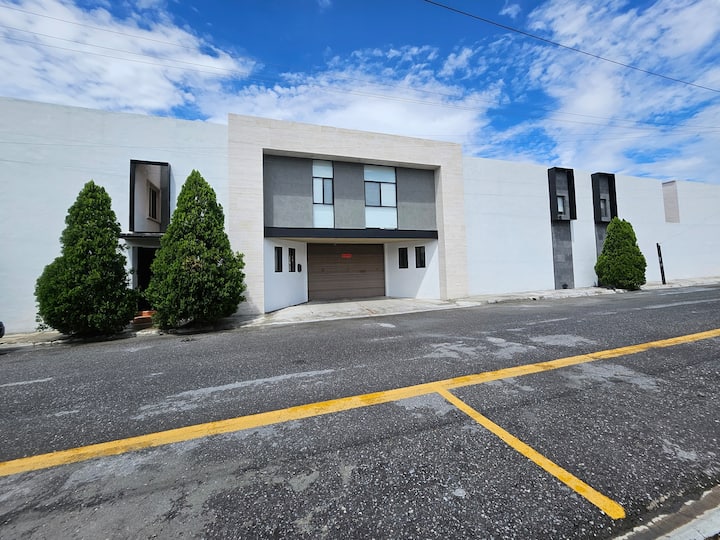 Hermoso Loft Con Gran Ubicación. - Saltillo