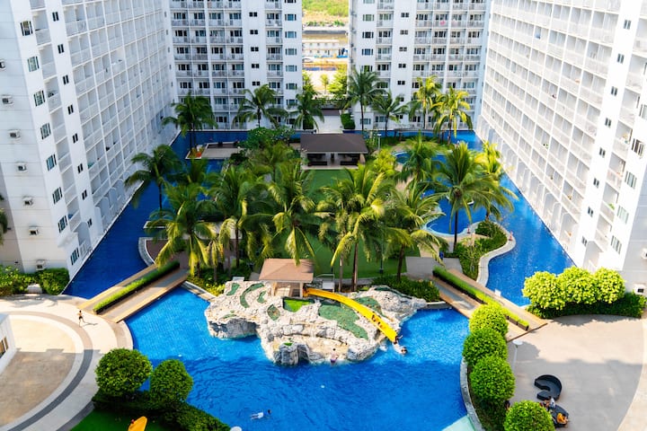 1br Pool View Retreat | Near Moa | Stylish & Cozy - Manila