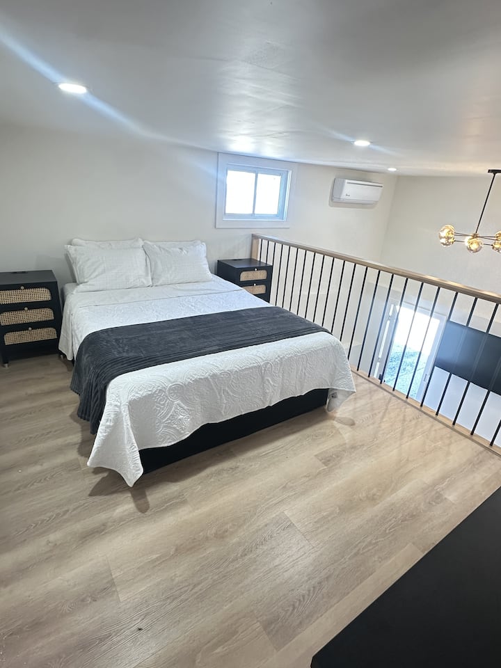 Chic Loft Elmont Ny - Valley Stream, NY