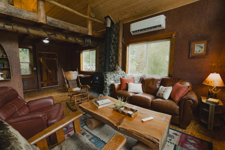 Riverfront Cabin-hot Tub-firepit-bbq-tilton River - Riffe Lake, Mossyrock