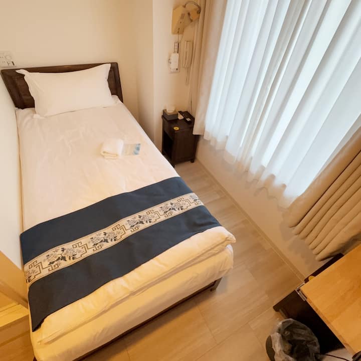 【伏見稲荷大社まで徒歩13分】大同ガーデンホテル京都/完全個室/京阪電車近い/安全+静かな/24時間 - Kyoto