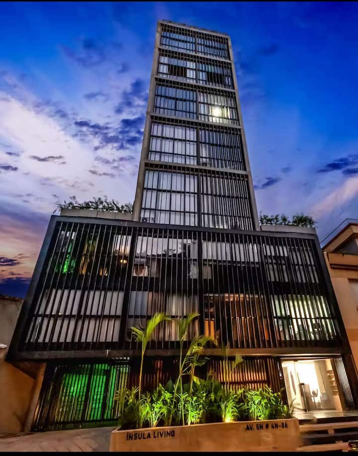 Apt+wifi+pool+ac+laundry+tv+kitchen+work Area@cali - Cali