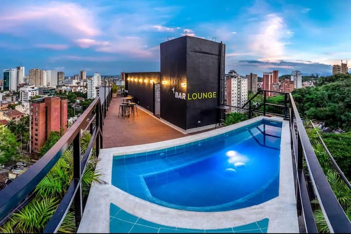 Apt+wifi+pool+ac+laundry+tv+kitchen+work Area@cali - Cali