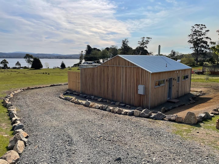 The Apple Shed - Tamar Valley