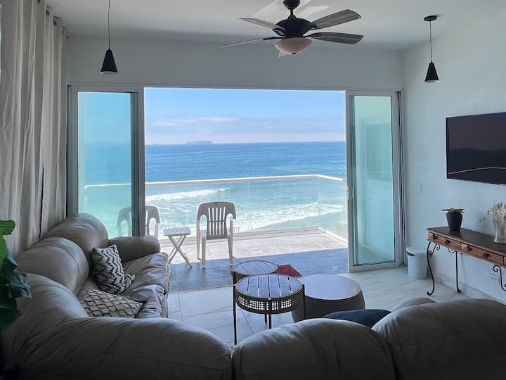 Oceanfront Home Newly Built And Renovated - Rosarito