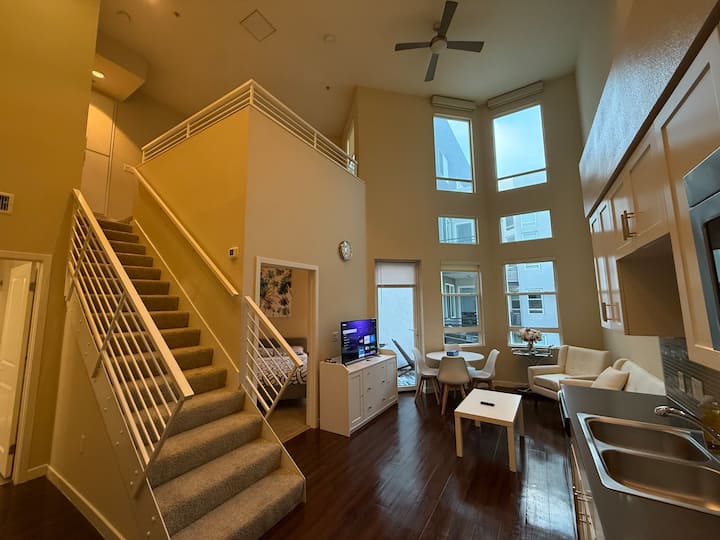 Luxury Apartment @ Hancock Park W/parking Pool Gym - Hyde Park - Los Angeles