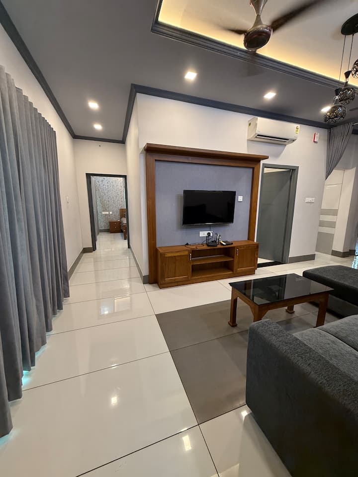 Pent House (Group Stays) - Thiruvalla