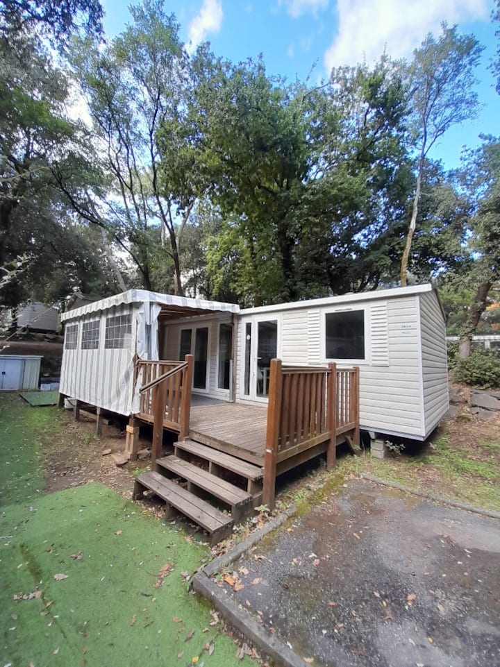 Mobil-home 6/8 Pers 2 Sdb, 2 Wc, 3 Chambres - Saint-Michel-Chef-Chef