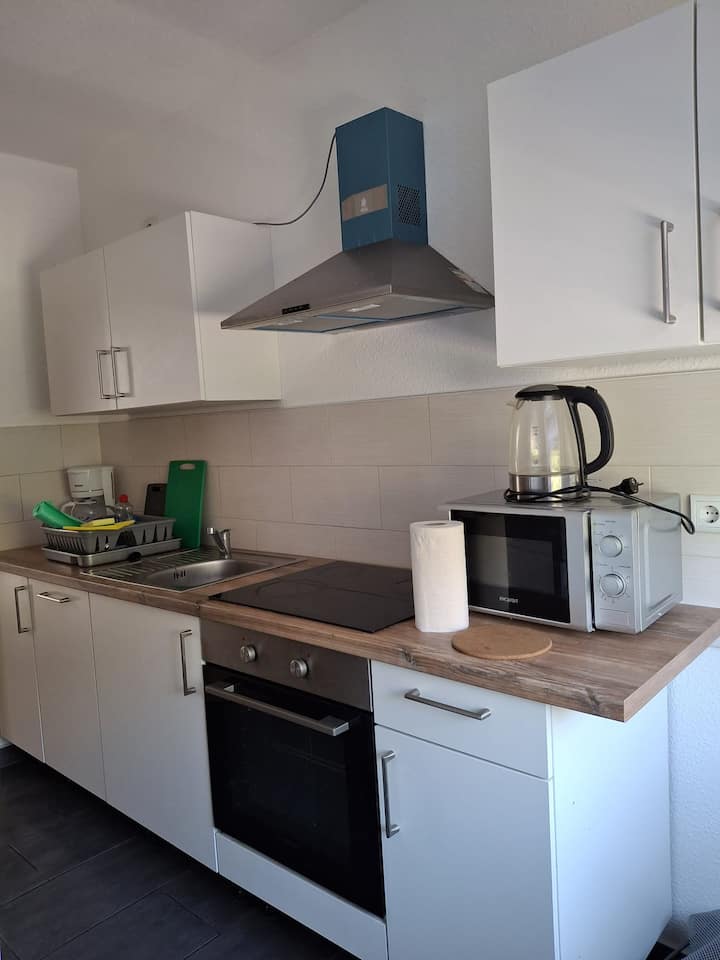 Accommodation For Tradespeoplenear The Refinery - Merseburg