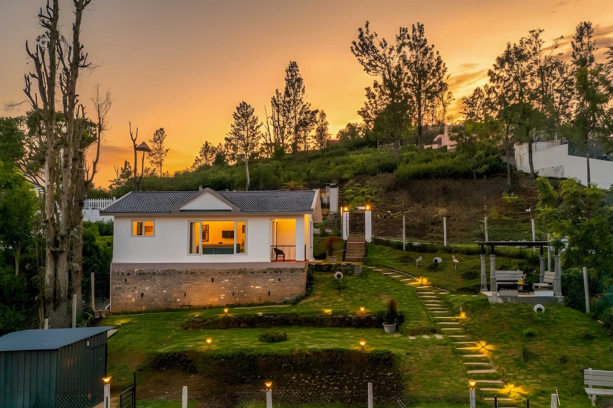 2BHK Rustling Pine – Hoguera, barbacoa y césped - Airbnb