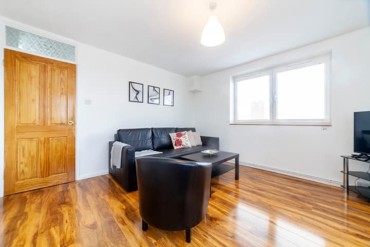 Designer 1 Br Apartment, Barons Court - Fulham